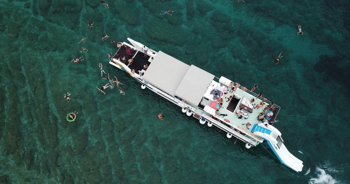 Von Split aus: Blaue Lagune und Inseln Bootsfahrt mit Mittagessen ...