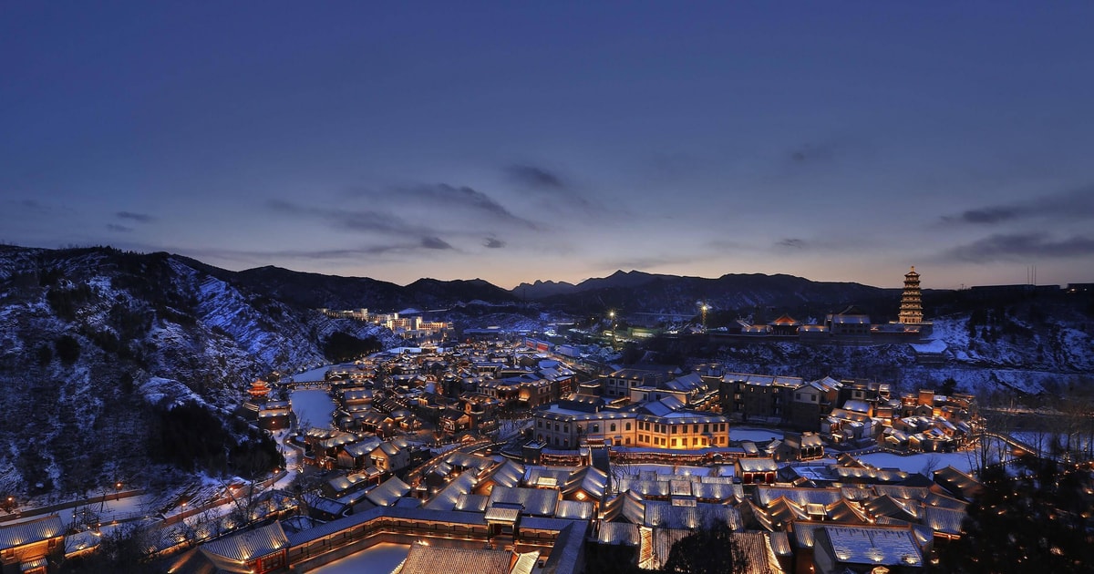 Peking: Simatai Große Mauer & Gubei Wasserstadt Private Tour | GetYourGuide