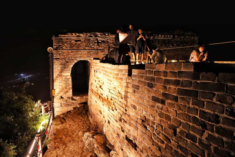 Beijing: Simatai Great Wall & Gubei Water Town Private Tour | GetYourGuide