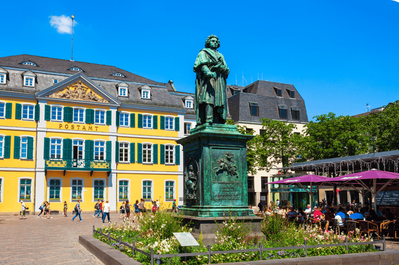 Bonn: stadsverkenningsspel met smartphone-app | GetYourGuide