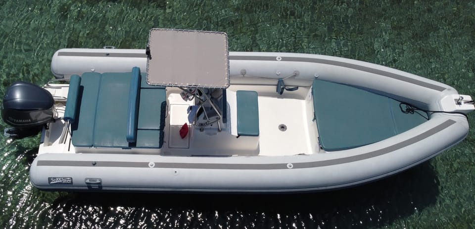 Palau: passeio de barco personalizado para você visitar o Arquipélago ...