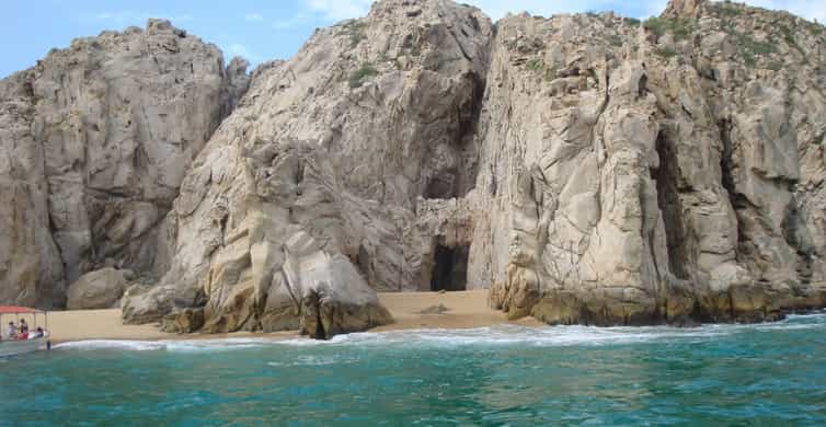 Dos horas de excursión privada en barco por la bahía de Cabo San Lucas ...