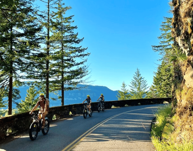 Portland: Scenic Self-Guided E-Bike Tour at Multnomah Falls | GetYourGuide