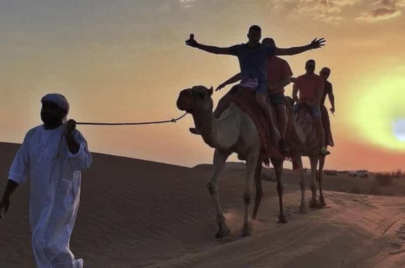 Doha : Dune Buggy/Quad Safari, balade à dos de chameau, Sandboarding ...