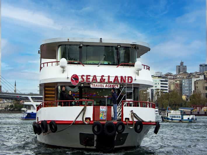 Istanbul: Evening Guided Boat Tour on the Bosphorus | GetYourGuide