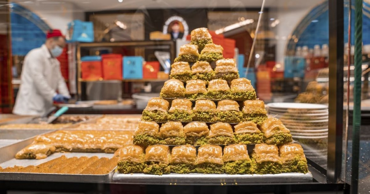 Dubai Insider Food Tour: Private & 100% Personalized | GetYourGuide