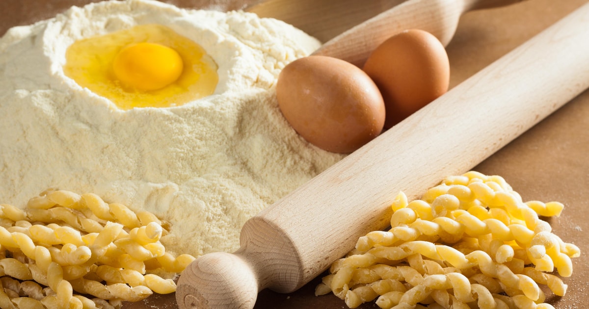 Palermo: Pasta & Tiramisu-Kochkurs bei einem Einheimischen | GetYourGuide