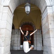 Madrid: Professional photo shoot in Plaza Mayor | GetYourGuide