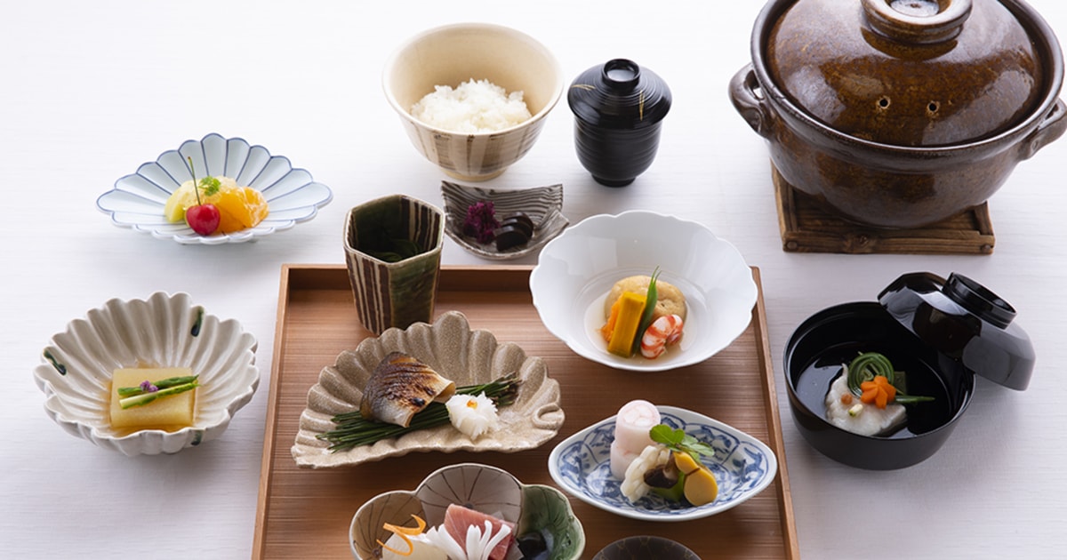 Asakusa: Exquisite lunch after history tour | GetYourGuide