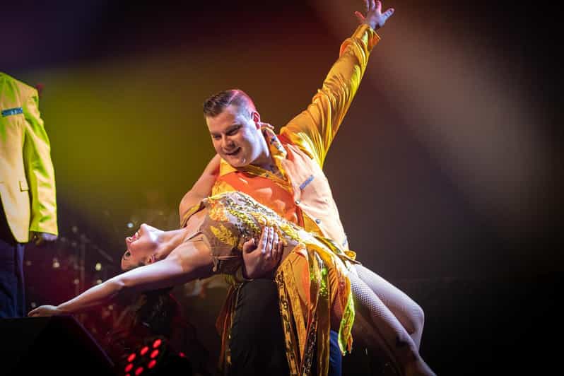 Pigeon Forge: Array Variety Show | GetYourGuide