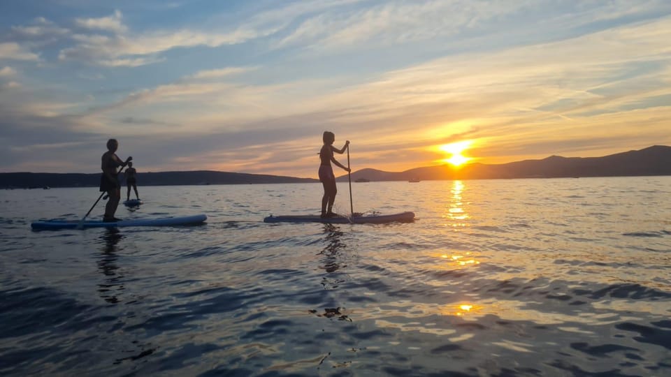 Excursión en Stand Up Paddle al atardecer en Split | GetYourGuide