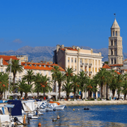 Groepswandeling - Paleis van Diocletianus in de oude stad van Split ...