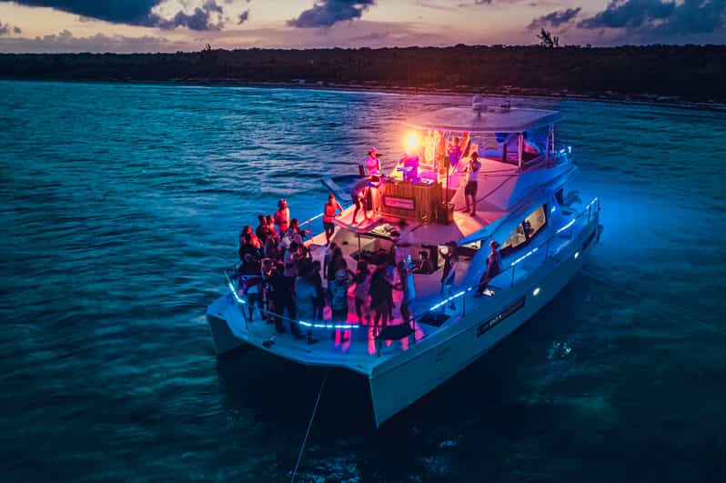 Cancun: 4 hours DJ Evening Beat in 51' Leopard PowerCat | GetYourGuide