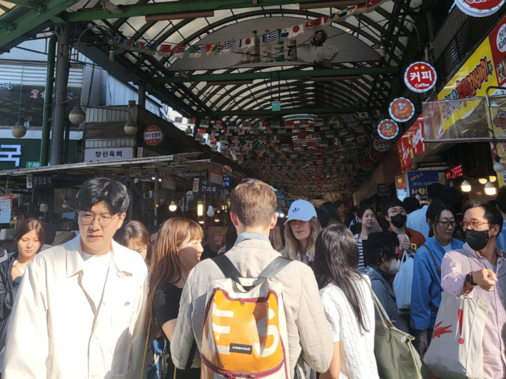 Seoul: Gwangjang Market Korean Food & History Walking Tour | GetYourGuide