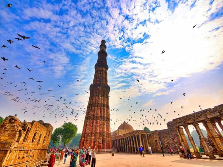 Tour di un'intera giornata a Delhi con guida esperta | GetYourGuide