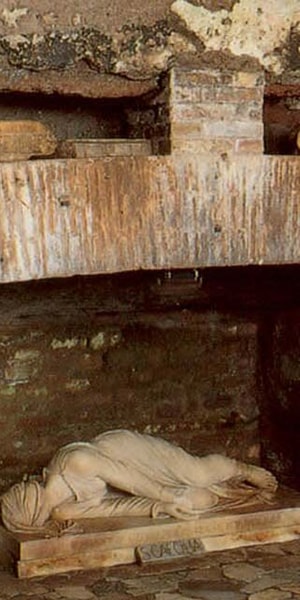 Rome: Catacombs of St. Callixtus Entry Ticket & Guided Tour | GetYourGuide