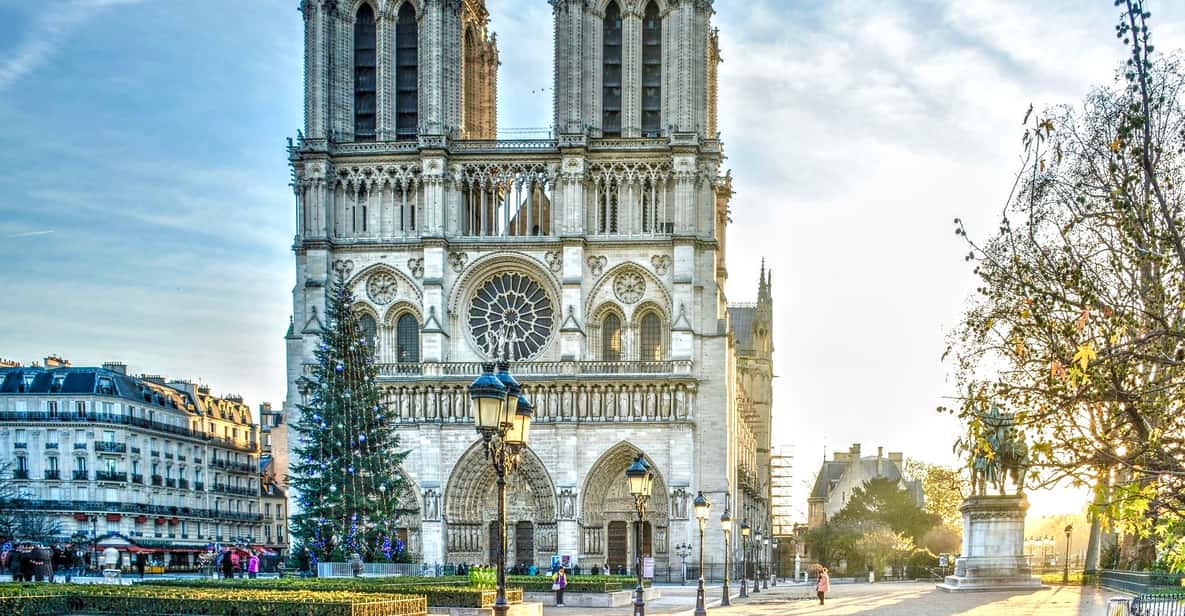 Paris - Visite à pied du centre historique de la ville | GetYourGuide