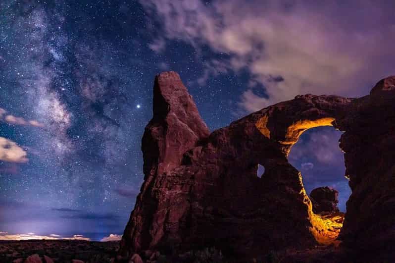 Moab: Arches National Park: Sunset & Night Photography | GetYourGuide