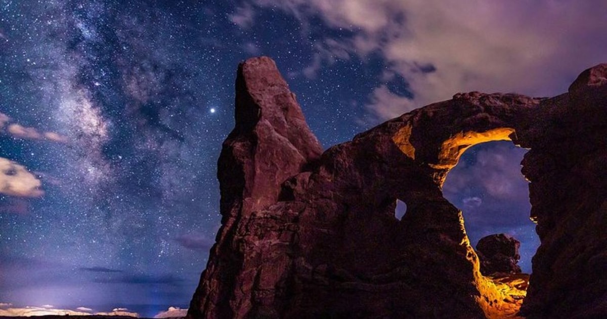Moab: Arches National Park: Sunset & Night Photography | GetYourGuide