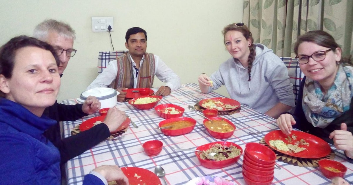 Jaipur: Home Cooking Class and Dinner with a Local Family | GetYourGuide