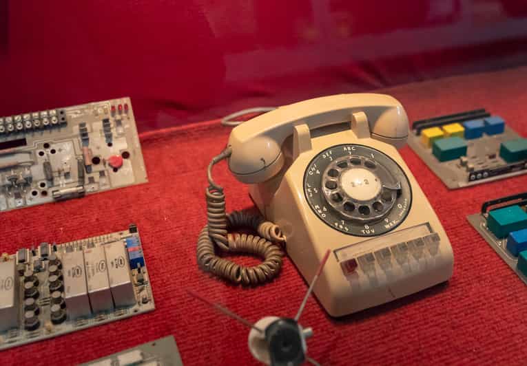 London: Spy & Espionage Small-Group Tour | GetYourGuide