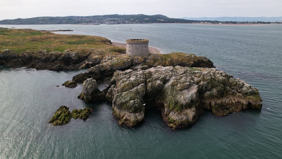 Dublin: Howth Coast und Irlands Auge Bootstour | GetYourGuide