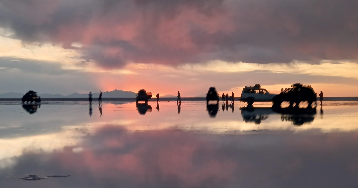 From La Paz: 2-Day Uyuni Salt Flats & Red Lagoon by Flight. | GetYourGuide