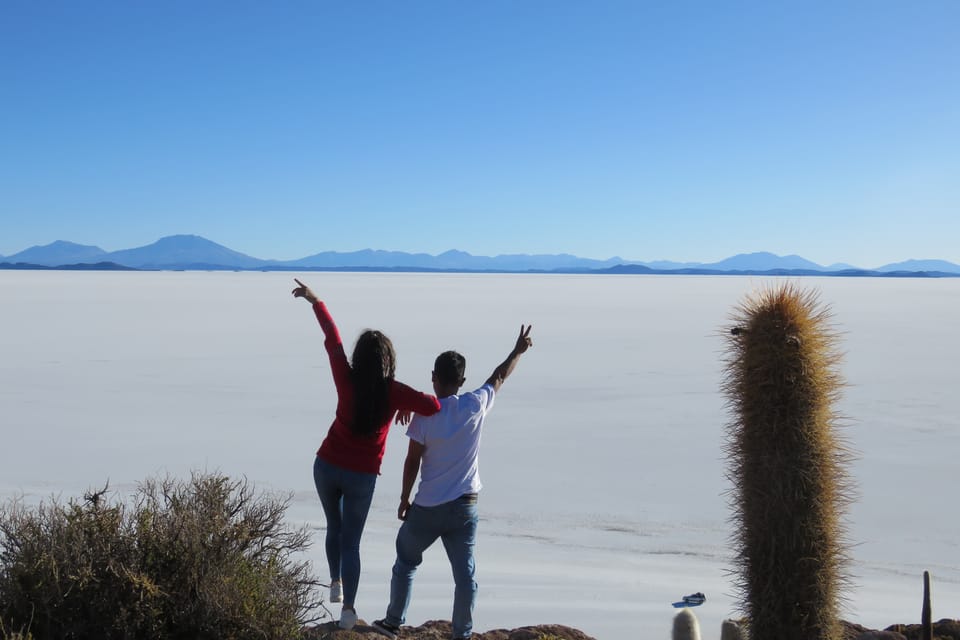 From La Paz: 2-Day Uyuni Salt Flats & Red Lagoon by Flight. | GetYourGuide