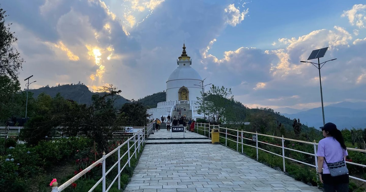 Pokhara: Sunrise Day Hike with View of Mount Fishtail | GetYourGuide