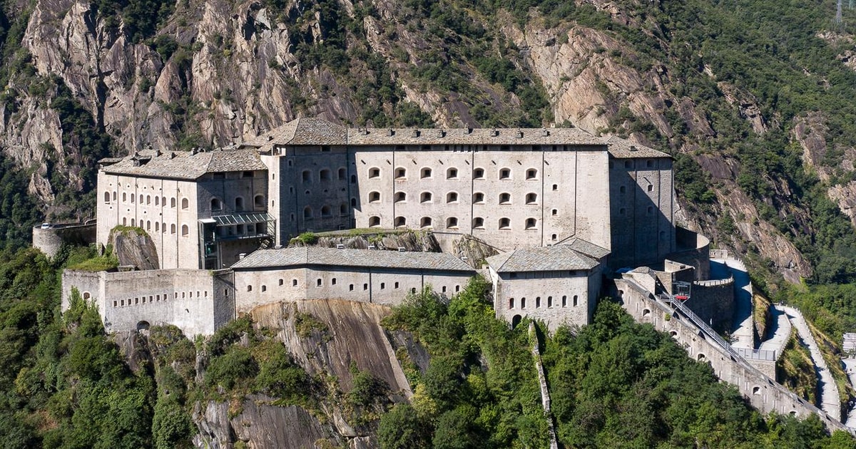 Bard: Fort Exhibitions and Museums Entry Ticket with Lunch | GetYourGuide