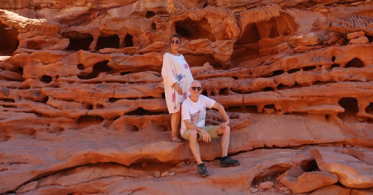 Sharm El Sheikh: Gaura albastră, Canionul colorat Salama, Jeep 4*4 | GetYourGuide