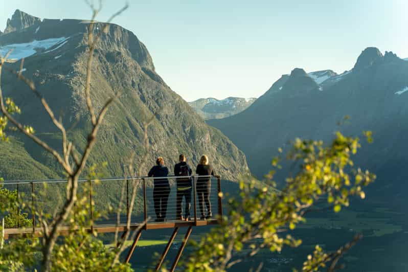 Åndalsnes: Gondel und geführte Wanderung zum Aussichtspunkt ...