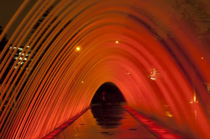 Lima: Circuito Mágico del Agua Espectáculo de Luces con Recogida ...