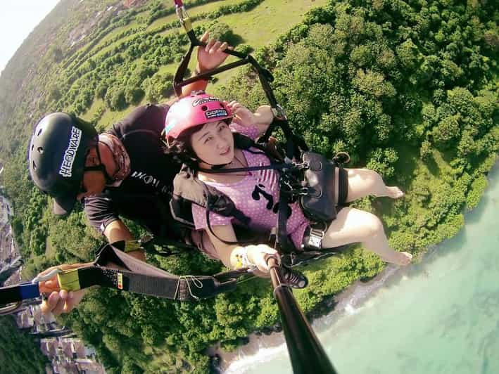 Paragliding Bali: Uluwatu & Nusa Dua Beach aerial tours | GetYourGuide