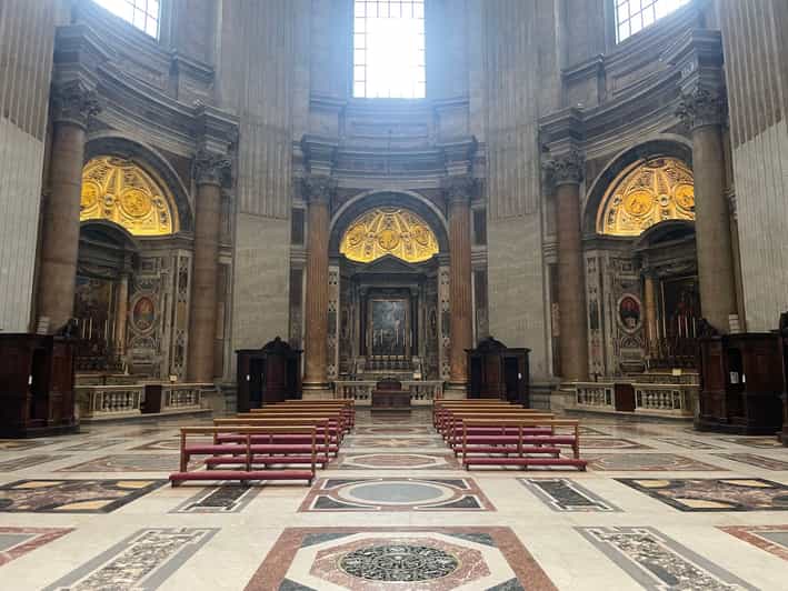 Rome : Visite audioguidée de la basilique Saint-Pierre : histoire et ...