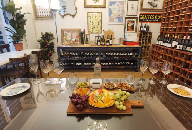 The only Très French wine tasting you need to do in Paris! | GetYourGuide