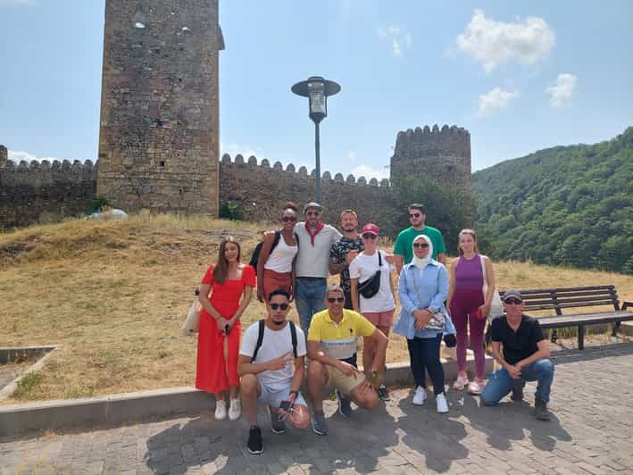 Tbilisi: Kazbegi și cele mai importante atracții ale Munților Caucaz ...