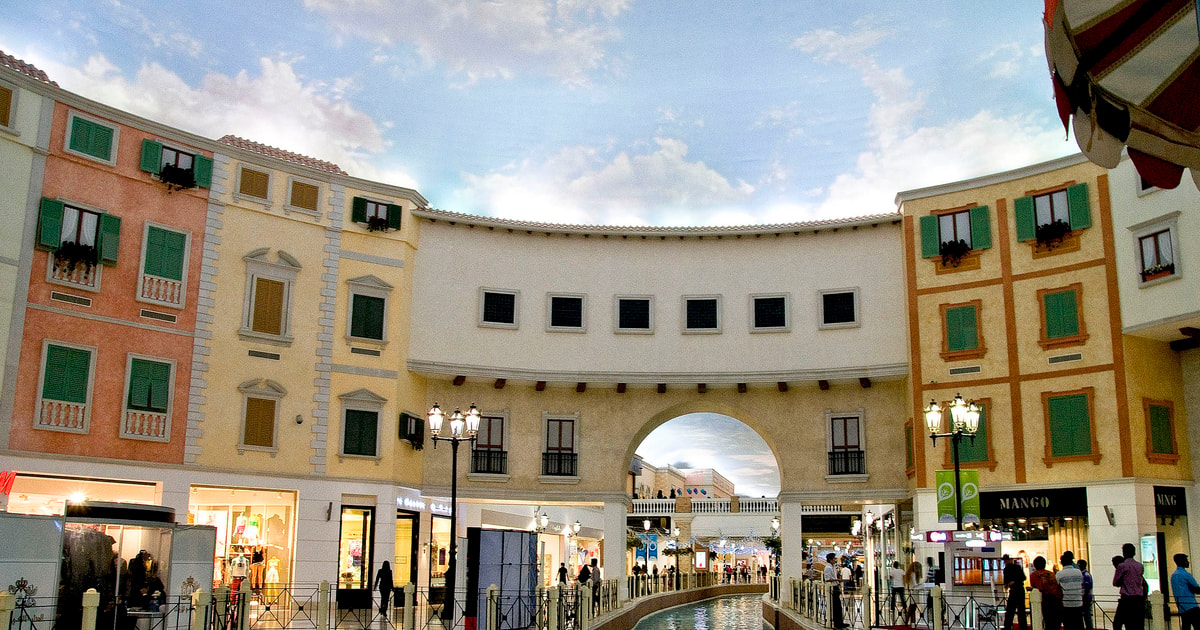 Doha: Private Shopping Tour in Air-Conditioned Vehicle | GetYourGuide
