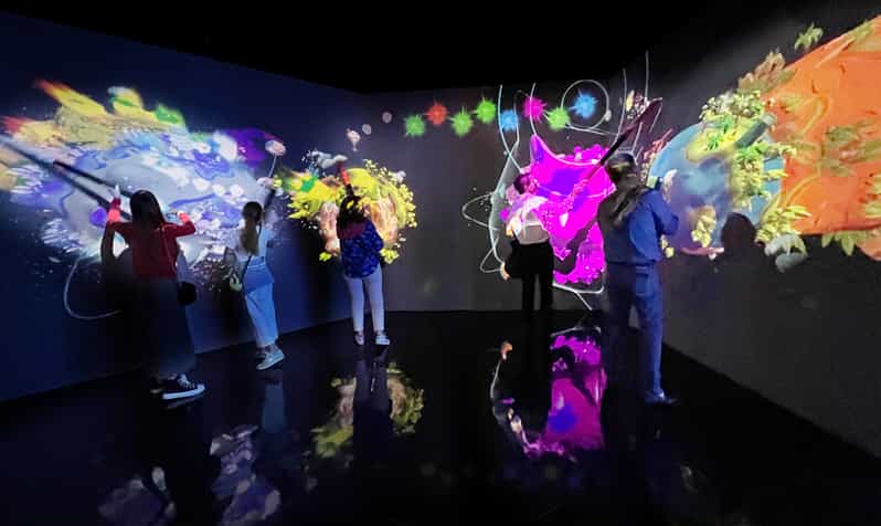 Madrid: Entrada Museo Inmersivo Nómada | GetYourGuide