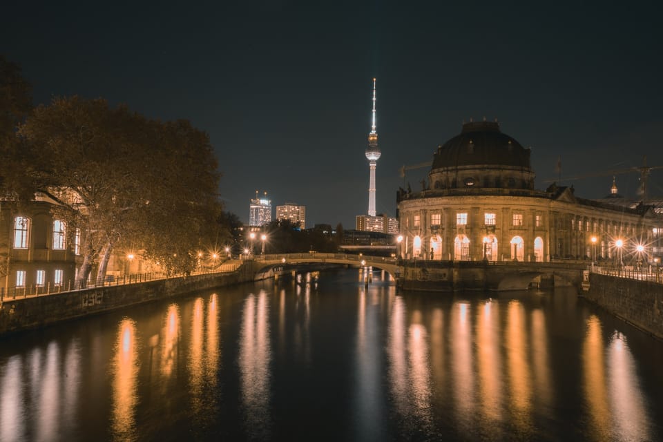 Berlin: Stadt der Lichter Tour | GetYourGuide