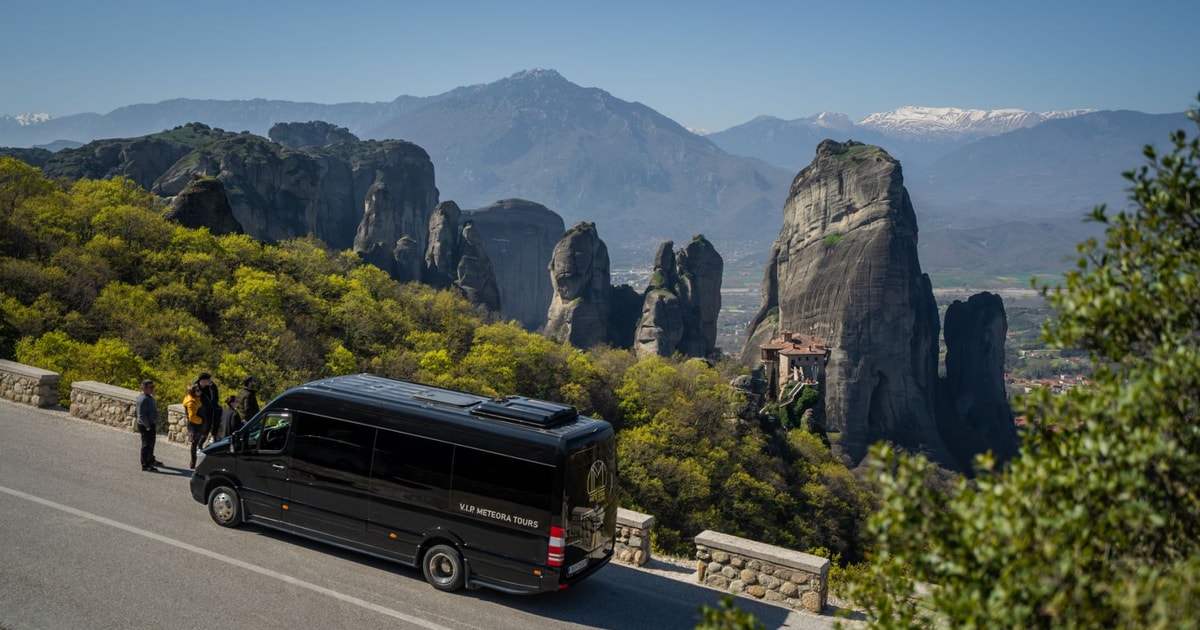 Z Aten: 2-dniowa wycieczka do Meteory z transportem i hotelem ...