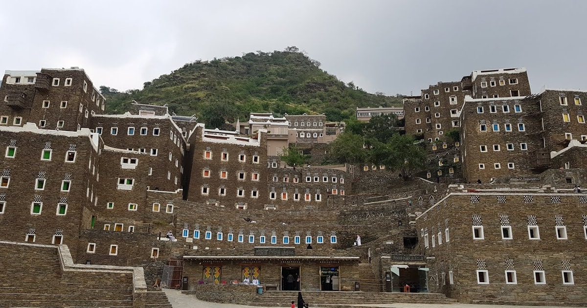 Highlights City Tour & Rijal Almaa | GetYourGuide