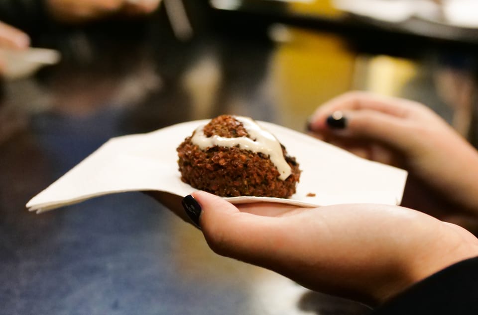 Brooklyn Heights and Dumbo- Best of NY Food Tour | GetYourGuide