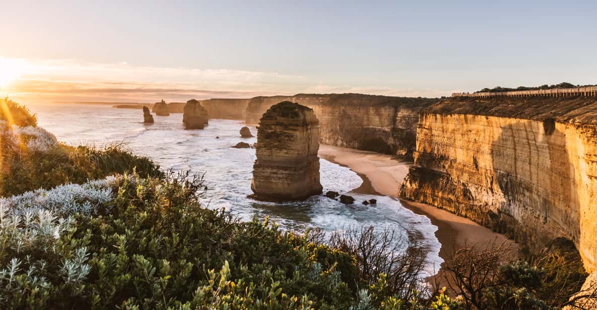 Melbourne: Great Ocean Road Sightseeing Day Tour | GetYourGuide