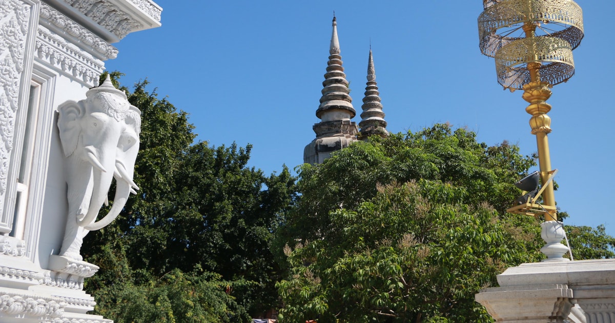 From Phnom Penh: Oudongk Mountain and Koh Chen Island Tour | GetYourGuide