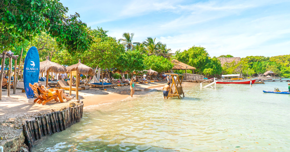 Cartagena: Tour Ilhabela Ilhas do Rosário, Almoço e Cama | GetYourGuide