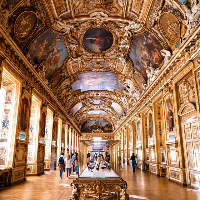 Louvre Museum Guided Tour (Timed entry included!) | GetYourGuide