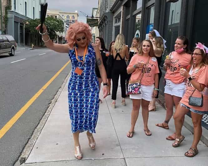 Las Vegas Yes, Queen Drag Queen Guided Pub Crawl | GetYourGuide