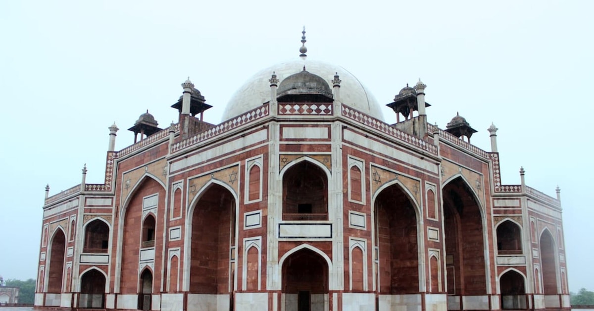 Private New delhi guided tour by car | GetYourGuide