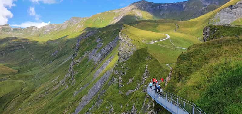 Grindelwald First: Seilbahnticket mit Cliff Walk | GetYourGuide